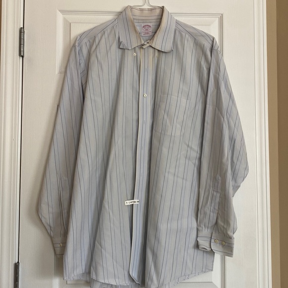 Brooks Brothers | Shirts | Brooks Brothers Button Down | Poshmark